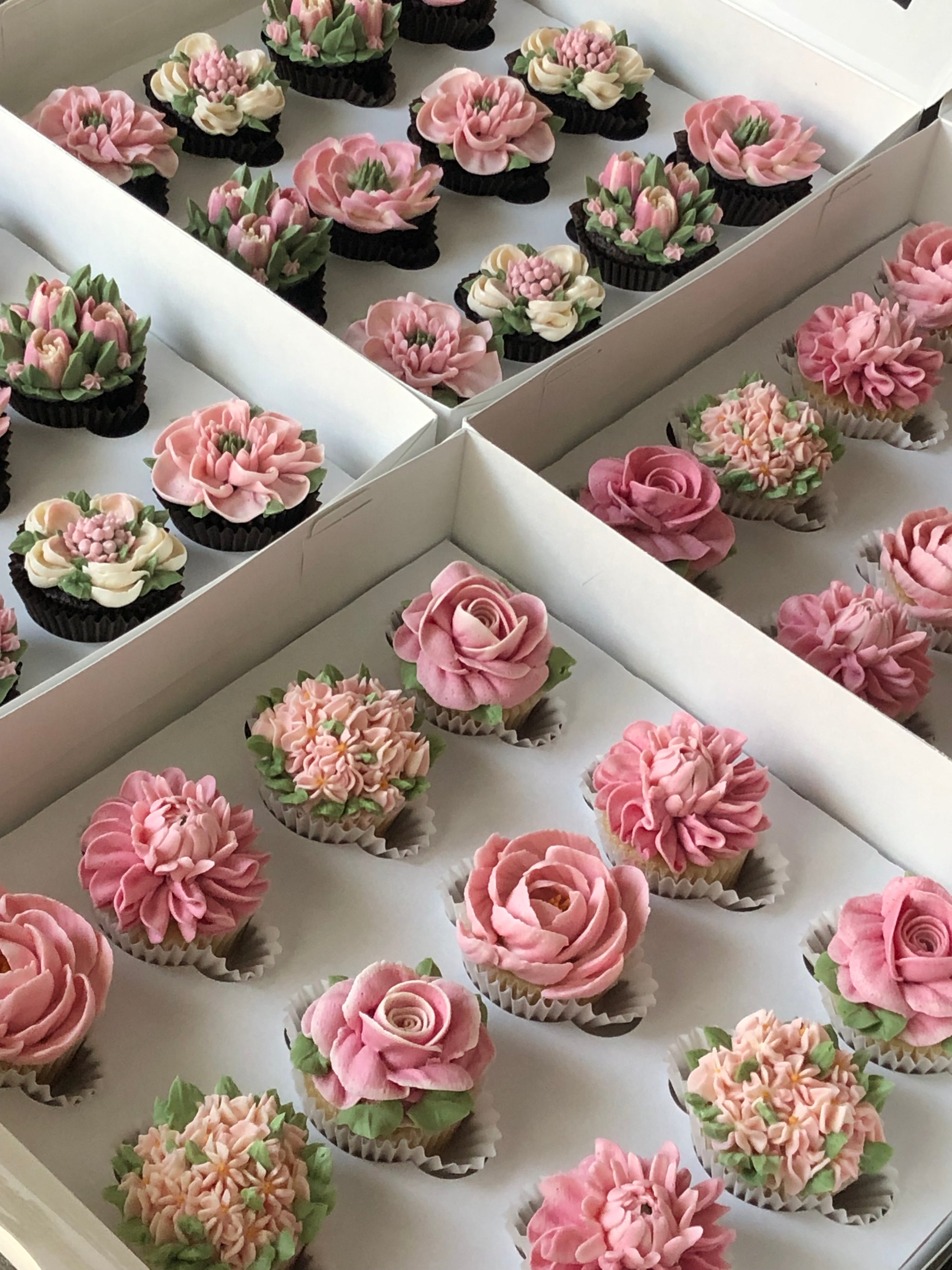 Mini Cupcake Gallery – The Lilac Rose Cupcakery